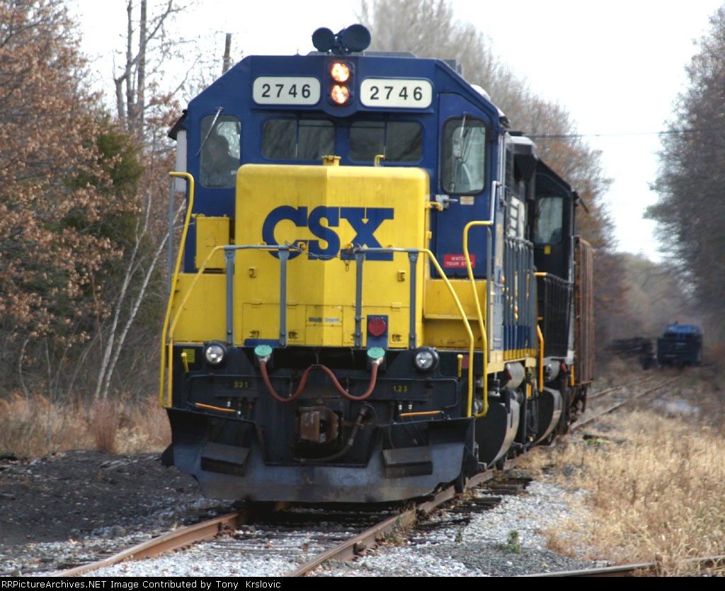 CSX 2746 Shoving an EL Hopper